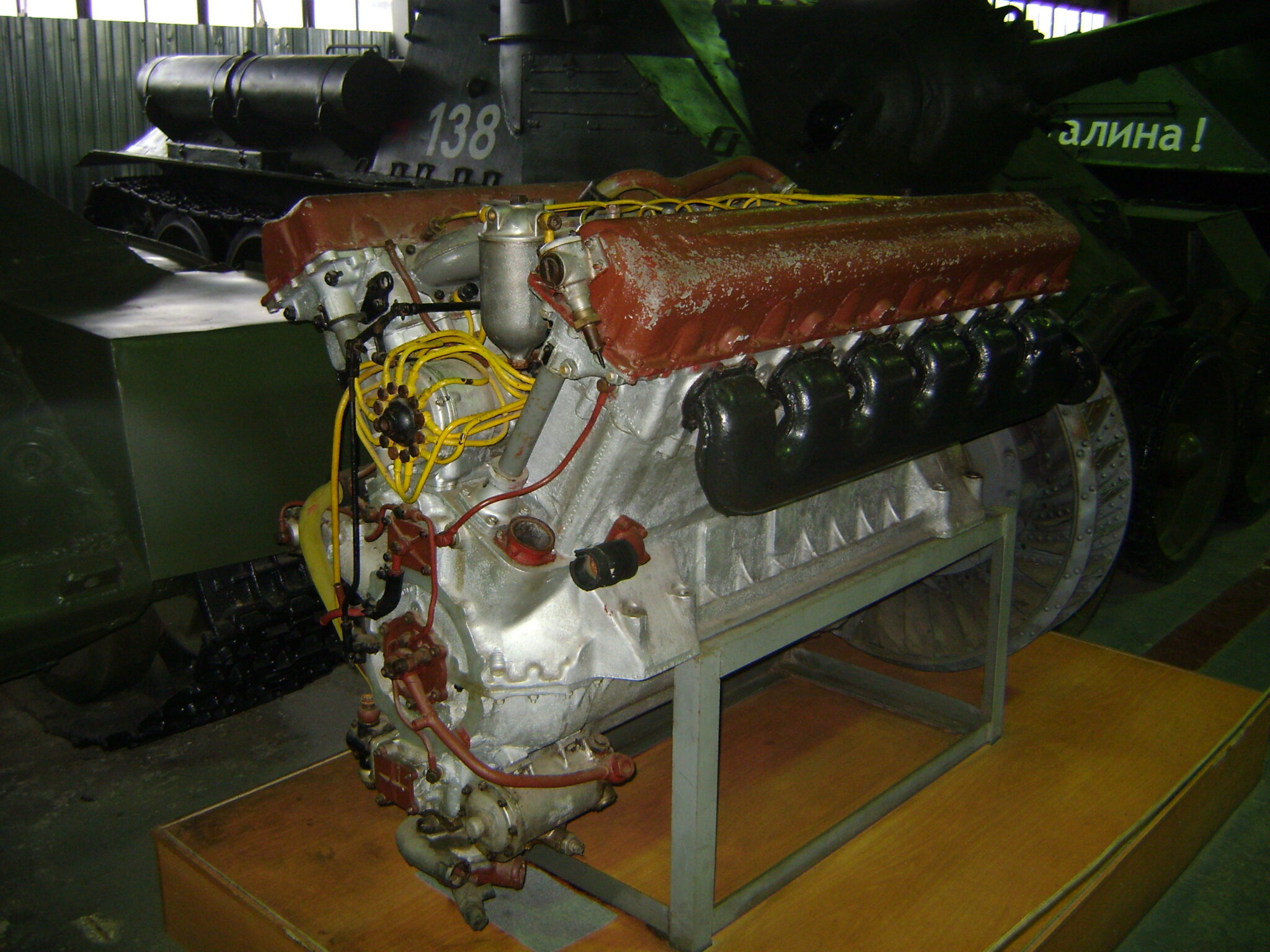 Benzin- und Dieselmotoren der Panzer im Zweiten Weltkrieg